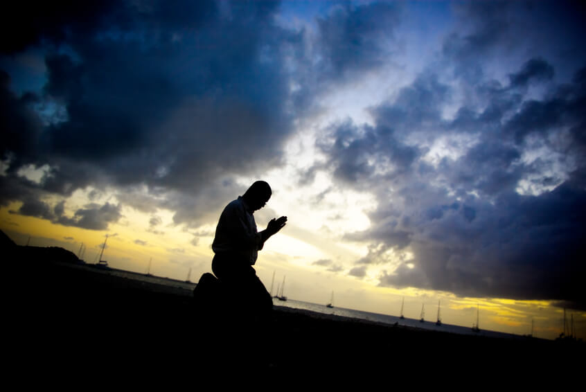 Comprometidos Con El Interés de Dios | Iglesia Bautista West Bronwsville